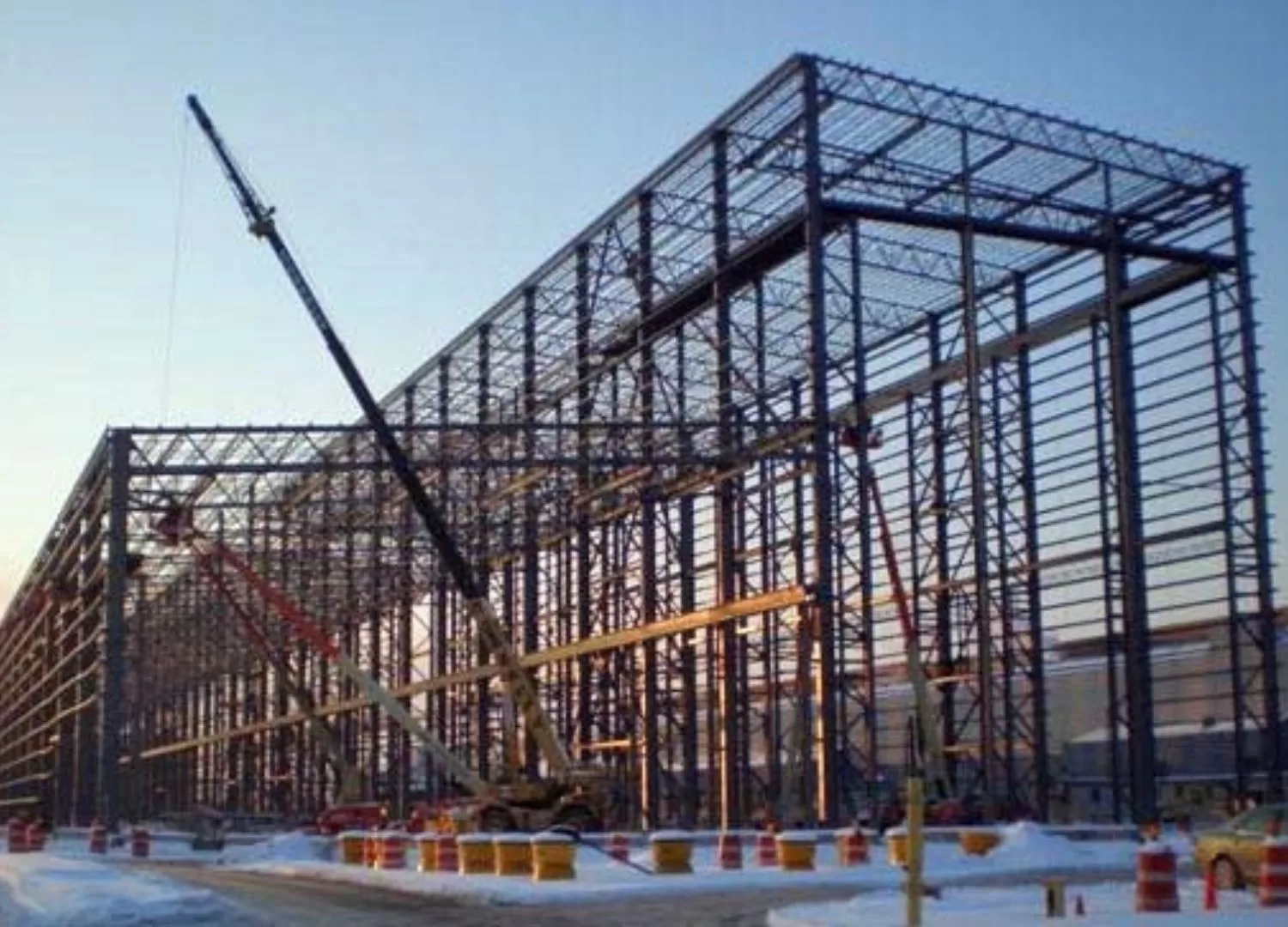 Structural Design Solutions for Complex Markets